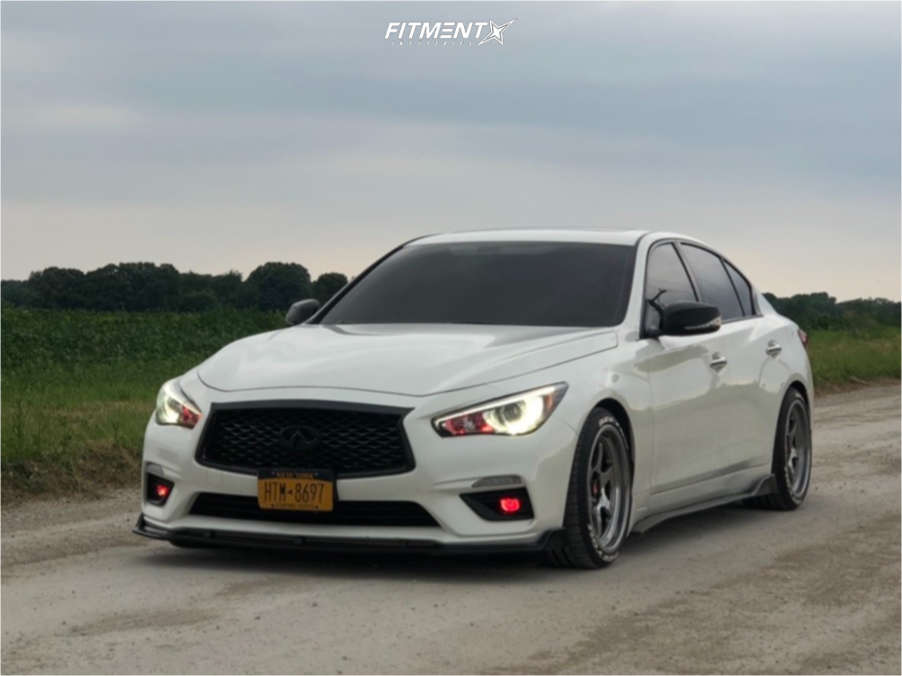 2018 INFINITI Q50 Luxe with 18x9.5 Aodhan Ah08 and Continental 265x35 ...