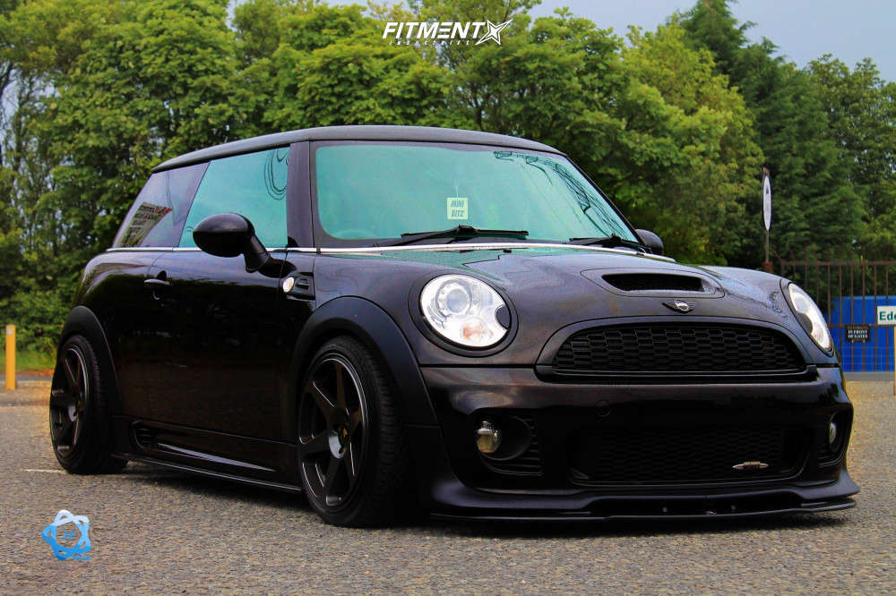 2010 Mini Cooper John Cooper Works with 17x8 AutoStar Chaser and ...