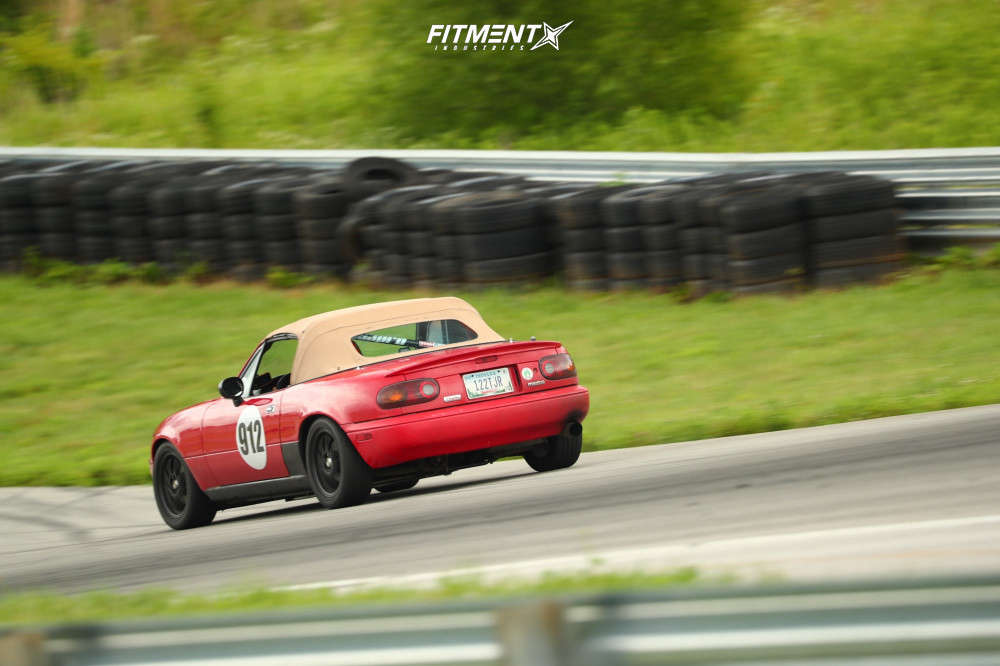 1997 Mazda Miata Base with 15x6.5 Konig Helium and Continental 205x50 ...