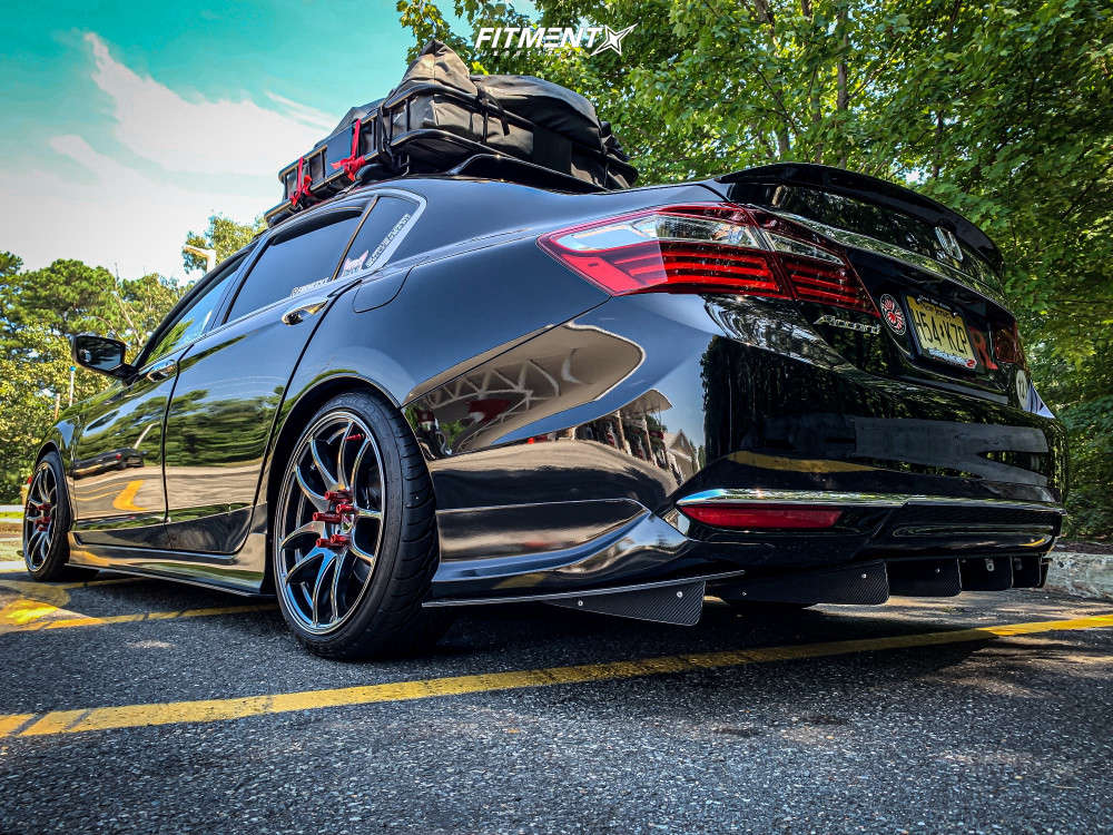 2016 Honda Accord LX with 18x8.5 ESR Sr08 and Federal 205x40 on ...