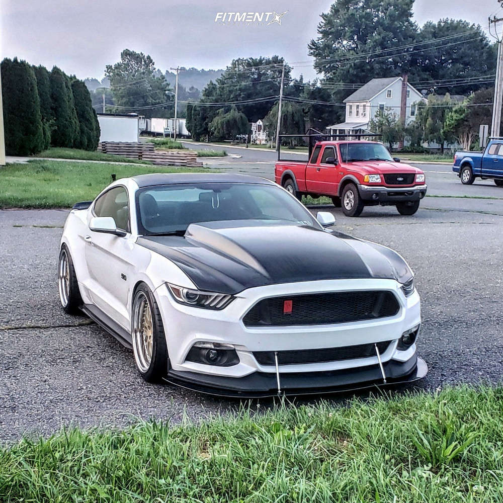 2017 Ford Mustang GT with 20x10.5 XXR 570 and Nitto 275x35 on Lowering ...