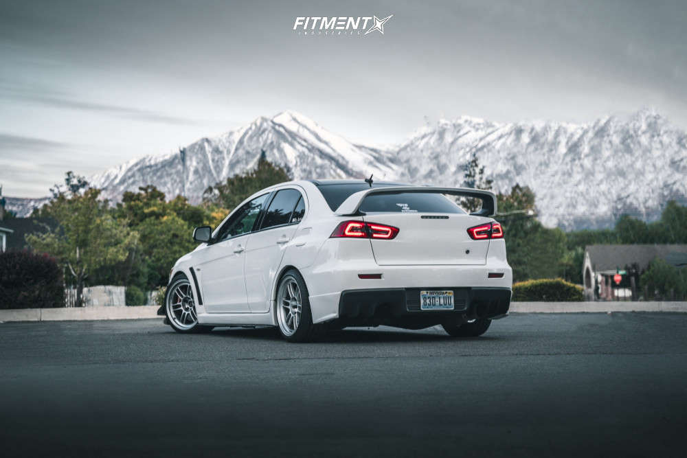 2008 Mitsubishi Lancer Evolution GSR with 18x9.5 Enkei RPF1 and ...