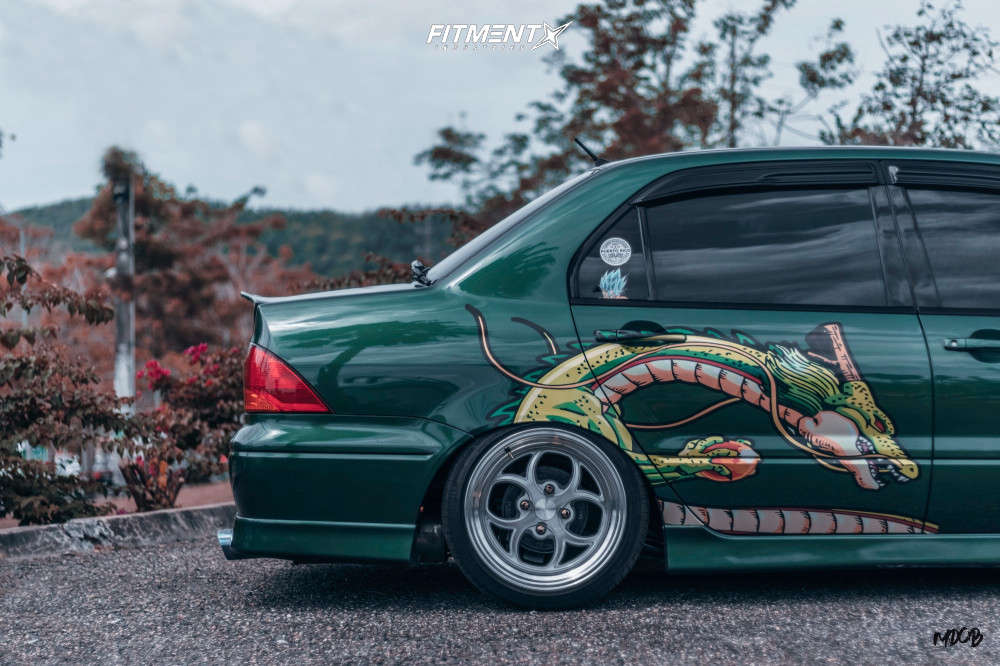 2003 Mitsubishi Lancer LS with 16x9 Klutch Sl2 and Leao 195x45 on Air ...