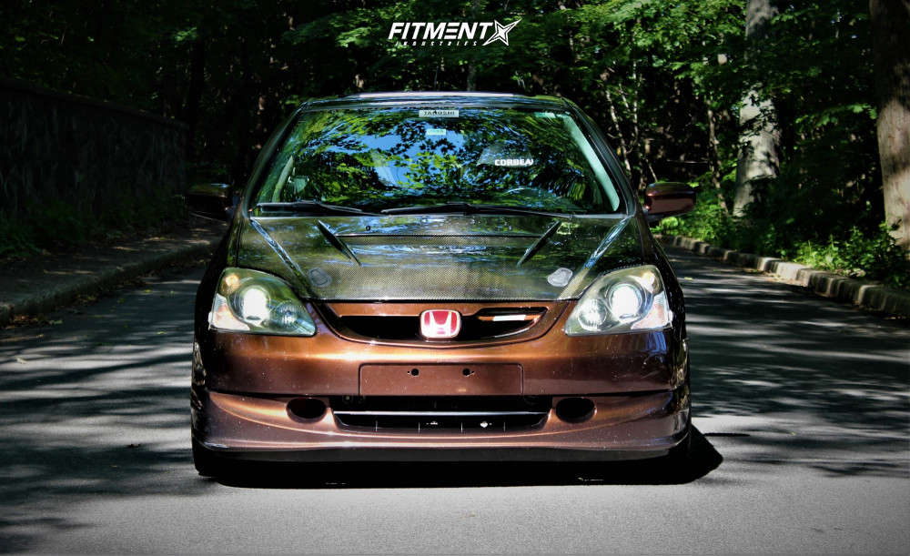 2002 Honda Civic SiR with 17x8 Work Vs Xx and Bridgestone 215x45 on ...