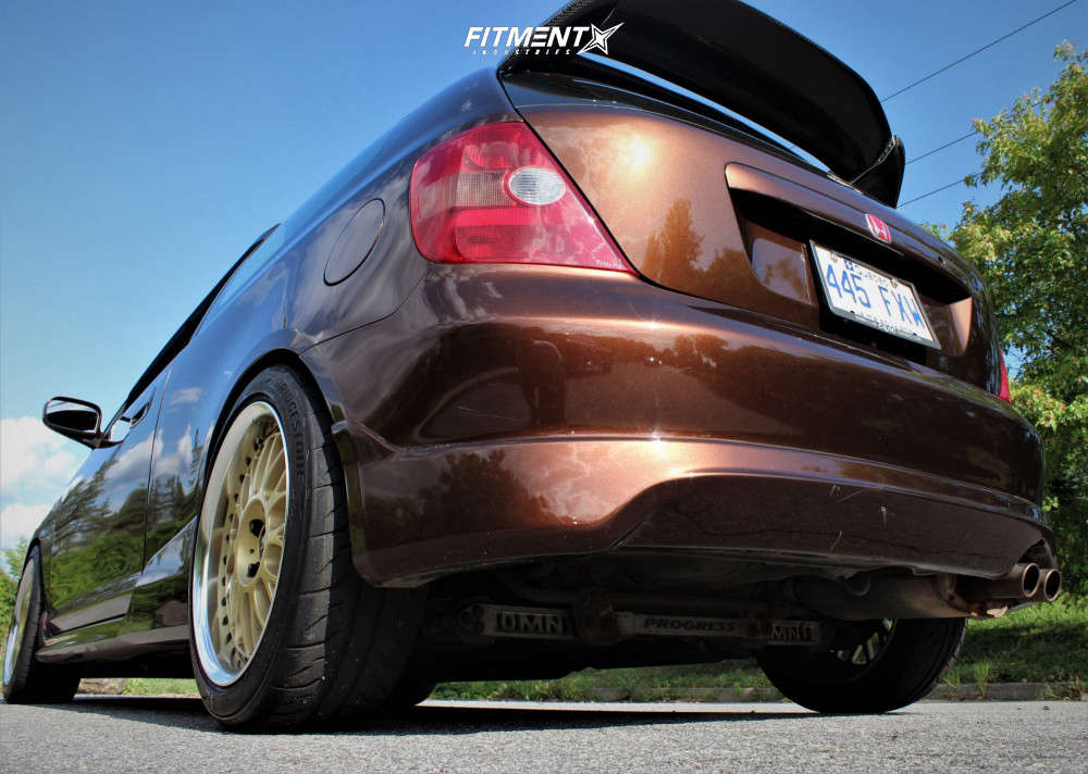 2002 Honda Civic SiR with 17x8 Work Vs Xx and Bridgestone 215x45 on ...