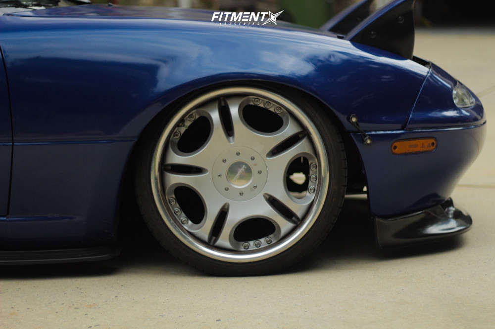 1990 Mazda Miata Base with 17x7 Lowenhart Ld1 and Achilles 165x45 on ...
