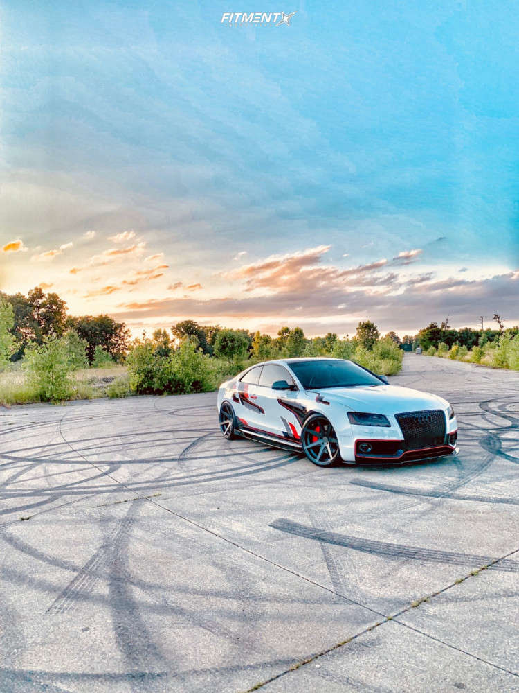 2011 Audi S5 Base with 20x11 Rohana Rc7 and Toyo Tires 275x30 on ...
