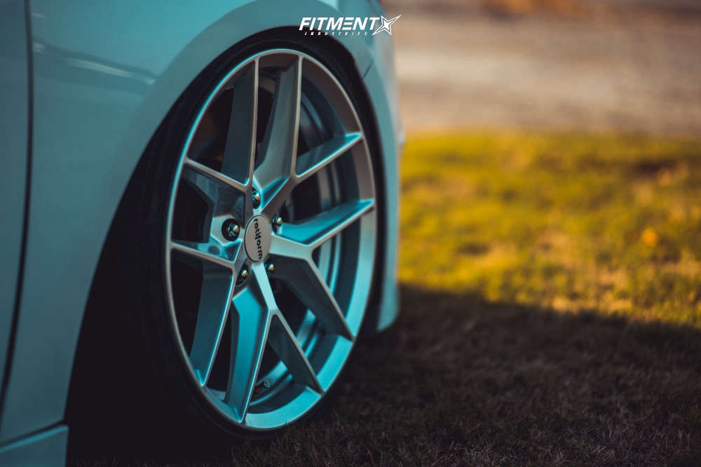 2017 Ford Focus ST with 18x8.5 Rotiform Flg and Achilles 225x35 on ...