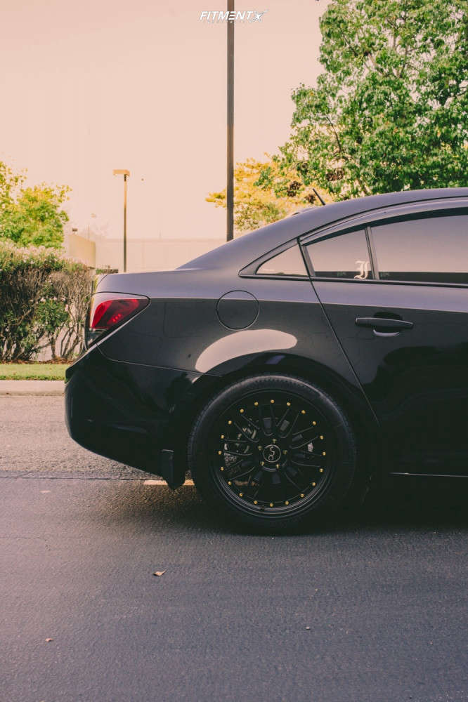2015 Chevrolet Cruze LT with 18x8 JNC JNC005 and Accelera 225x45 on ...