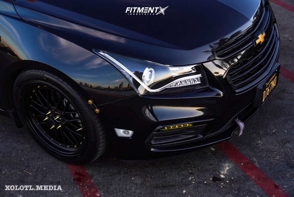 2015 Chevrolet Cruze LT with 18x8 JNC JNC005 and Accelera 225x45 on ...