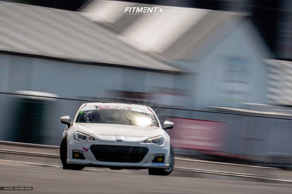2014 Subaru BRZ Limited with 18x8.5 Fifteen52 Tarmac and Nitto 225x40 on Coilovers | 758530 ...