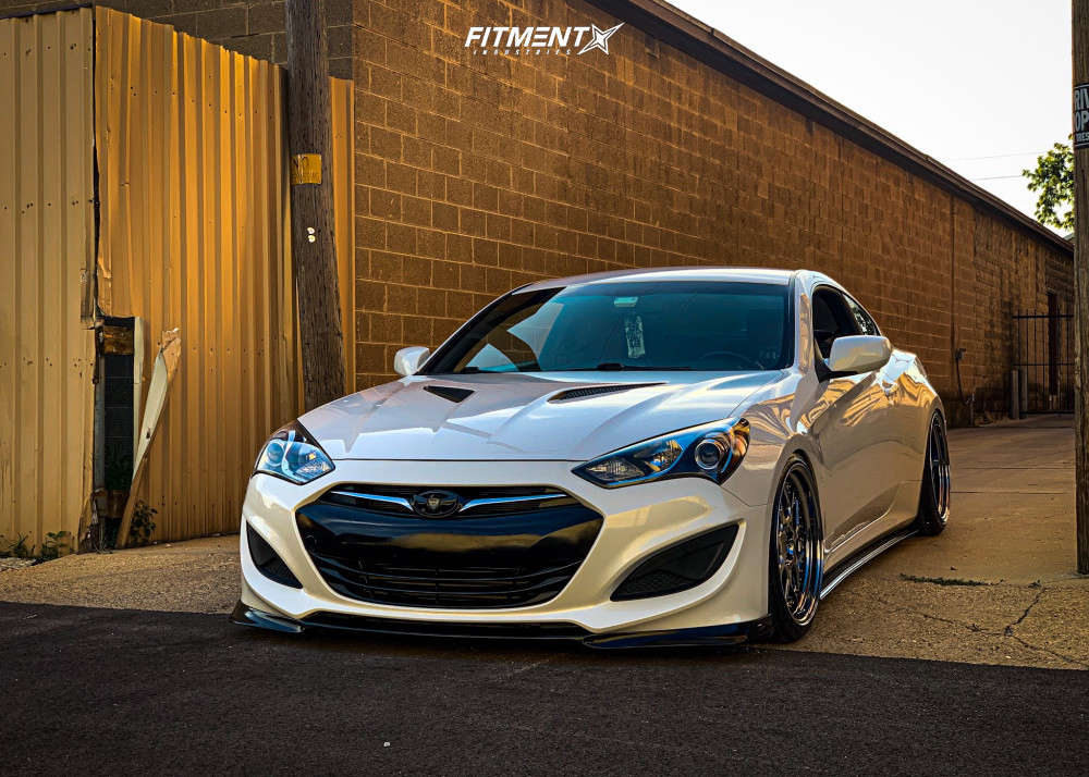 2013 Hyundai Genesis Coupe 2.0T R-Spec with 19x9.5 Aodhan Ds01 and ...