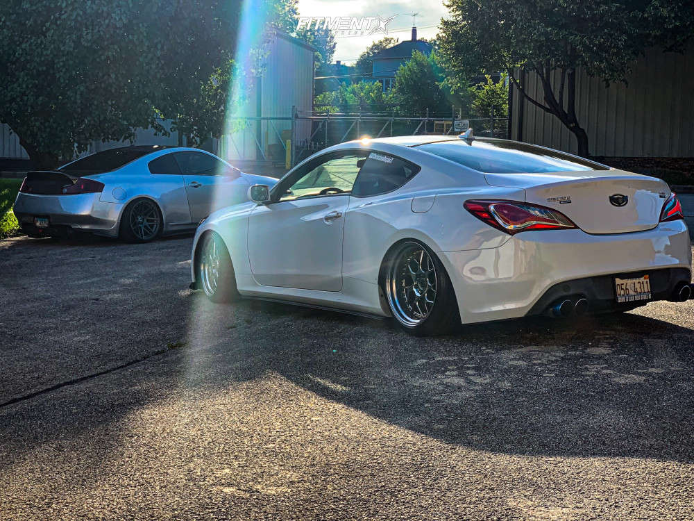 2013 Hyundai Genesis Coupe 2.0T R-Spec with 19x9.5 Aodhan Ds01 and ...