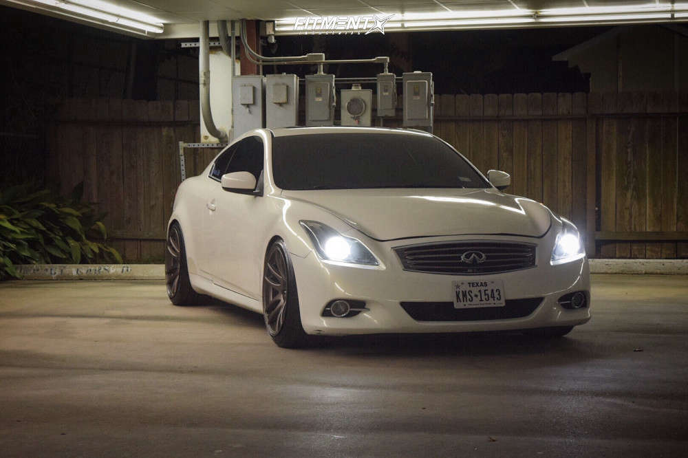 2011 INFINITI G37 Journey with 19x10.5 ESR Sr08 and Continental 225x45 on Coilovers | 759943 ...