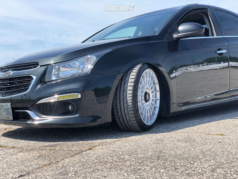 2015 Chevrolet Cruze LTZ with 19x8.5 Rotiform Las-r and Maxxis 225x40 ...