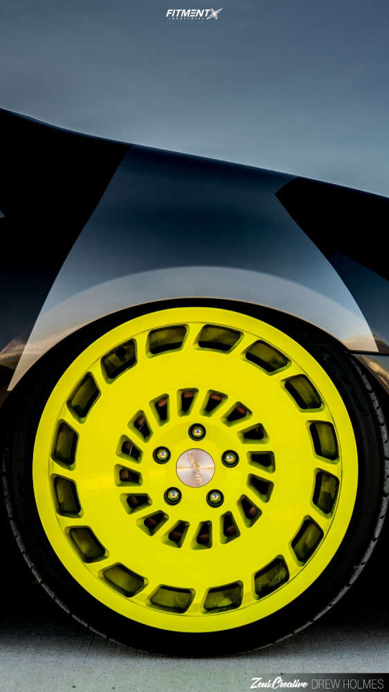 2013 Volkswagen Golf R Base with 18x8.5 Rotiform Ccv and Nitto 215x35 ...