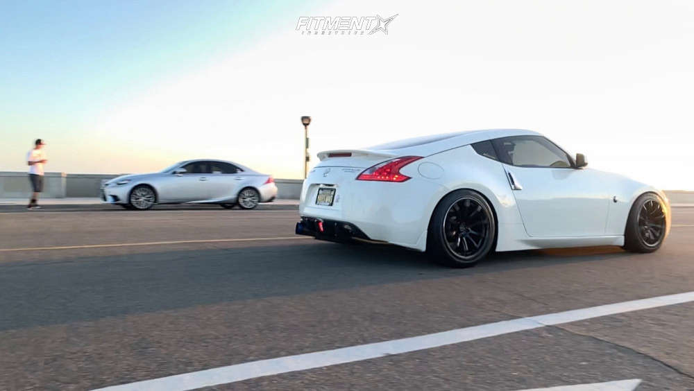 2015 Nissan 370Z Sport with 18x9.5 Gram Lights 57transcend and Nitto ...