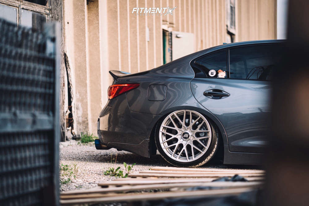 2014 INFINITI Q50 Hybrid Sport with 19x10 Rotiform Rse and Toyo Tires ...