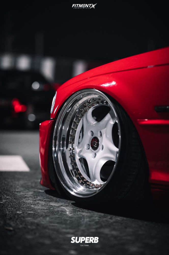 2000 BMW 330Ci Base with 18x10 RH ZW4 and Hankook 215x35 on Air ...