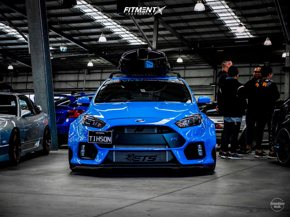 2017 Ford Focus RS with 19x10 SSR Tf1 and Nitto 255x35 on Coilovers ...