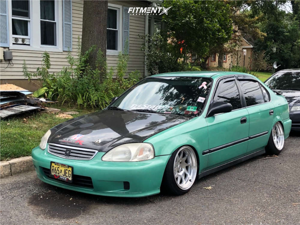 2000 Honda Civic LX with 16x9 Whistler Kr7 and Federal 195x45 on ...