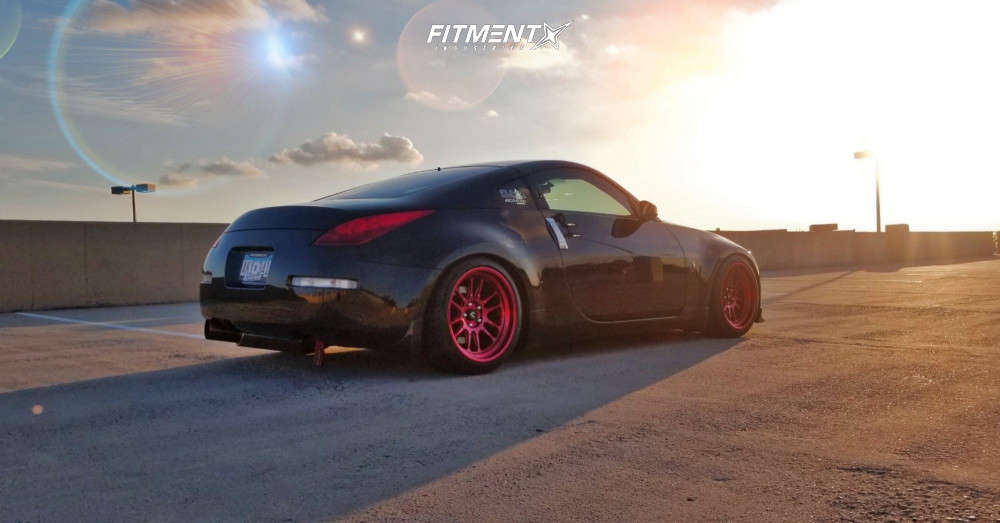 2007 Nissan 350Z Base with 18x9.5 Cosmis Racing XT-206R and Michelin ...