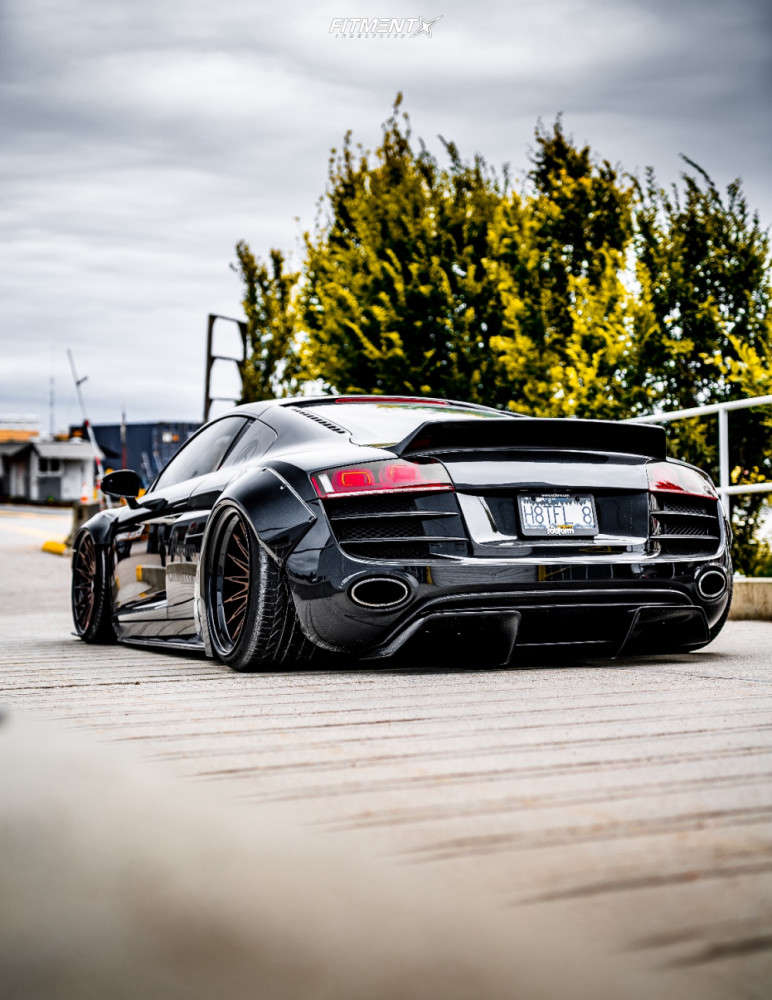 2010 Audi R8 Base with 20x10 Rotiform Nek and Pirelli 245x30 on Air ...