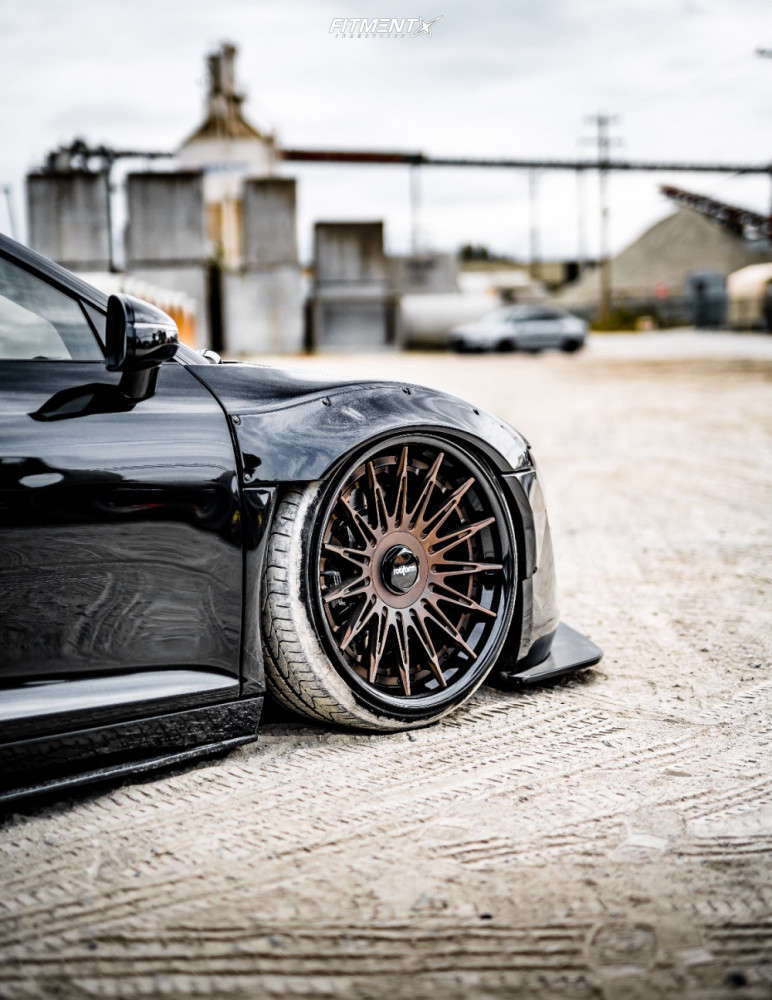 2010 Audi R8 Base with 20x10 Rotiform Nek and Pirelli 245x30 on Air ...