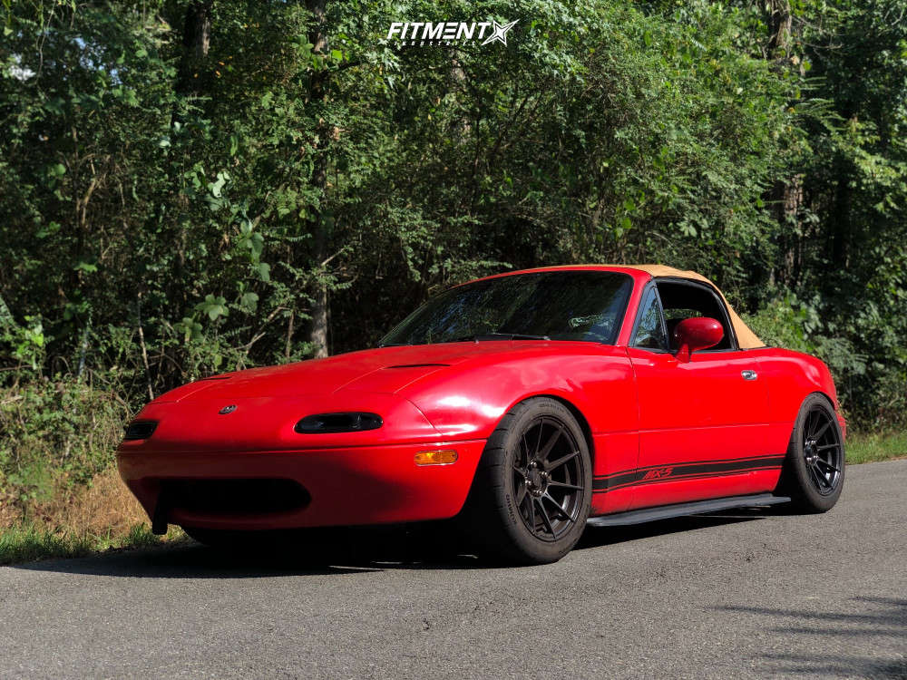 1995 Mazda MX-5 Miata Base with 15x8 Advanti Racing Storm S1 and Kumho ...