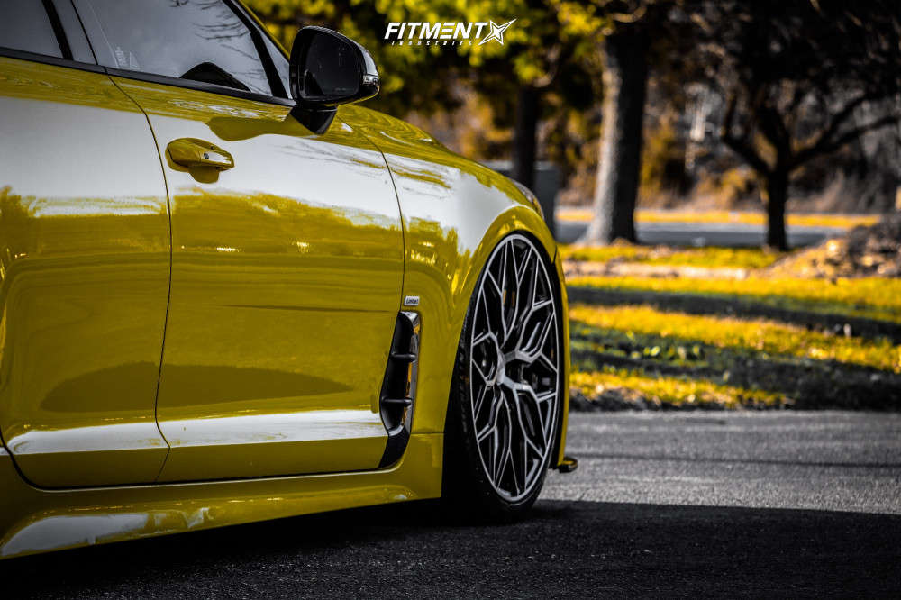 2018 Kia Stinger GT Limited with 20x9 Vossen HF-2 and Michelin 245x35 on Lowering Springs ...