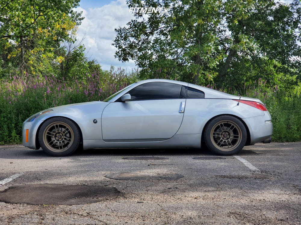 2005 Nissan 350Z Base with 18x10.5 Enkei RPF1 and Michelin 285x35 on ...