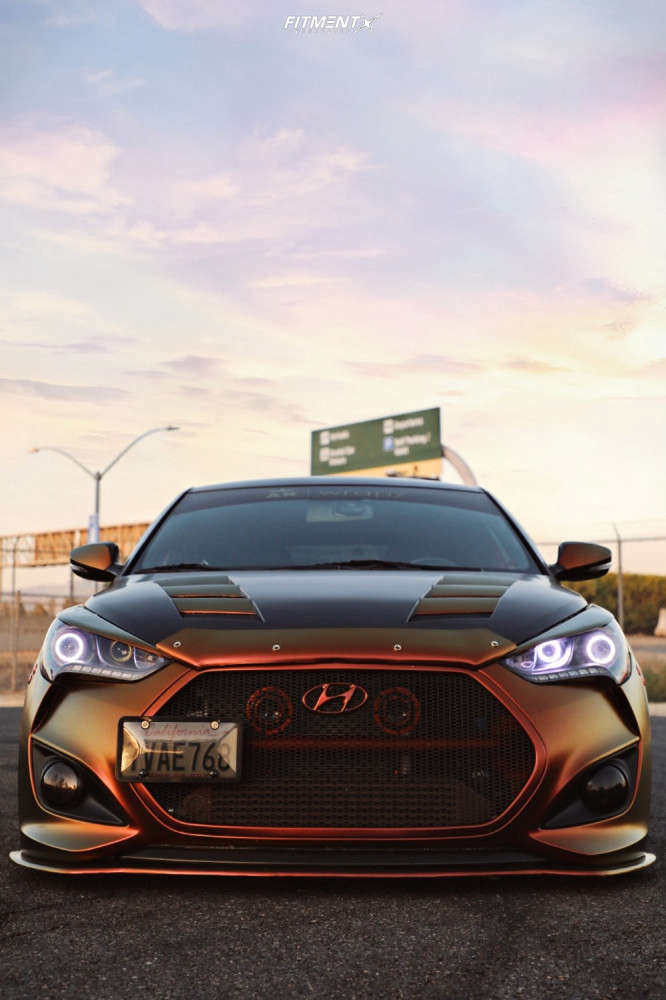 2016 Hyundai Veloster Turbo with 18x8.5 Regen5 R32 and Nankang 215x35 ...