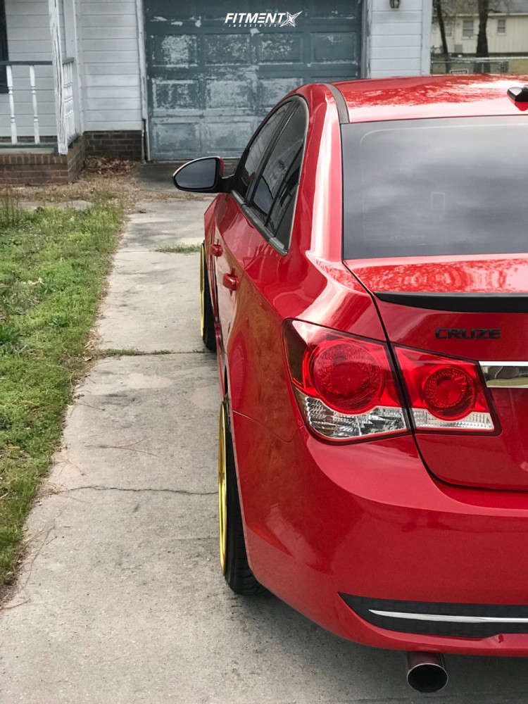 2013 Chevrolet Cruze LT with 18x9.5 Aodhan Ds03 and Federal 225x35 on ...