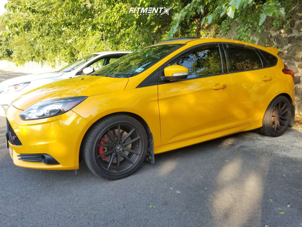 2014 Ford Focus ST with 18x8 Konig Oversteer and Goodyear 235x40 on ...