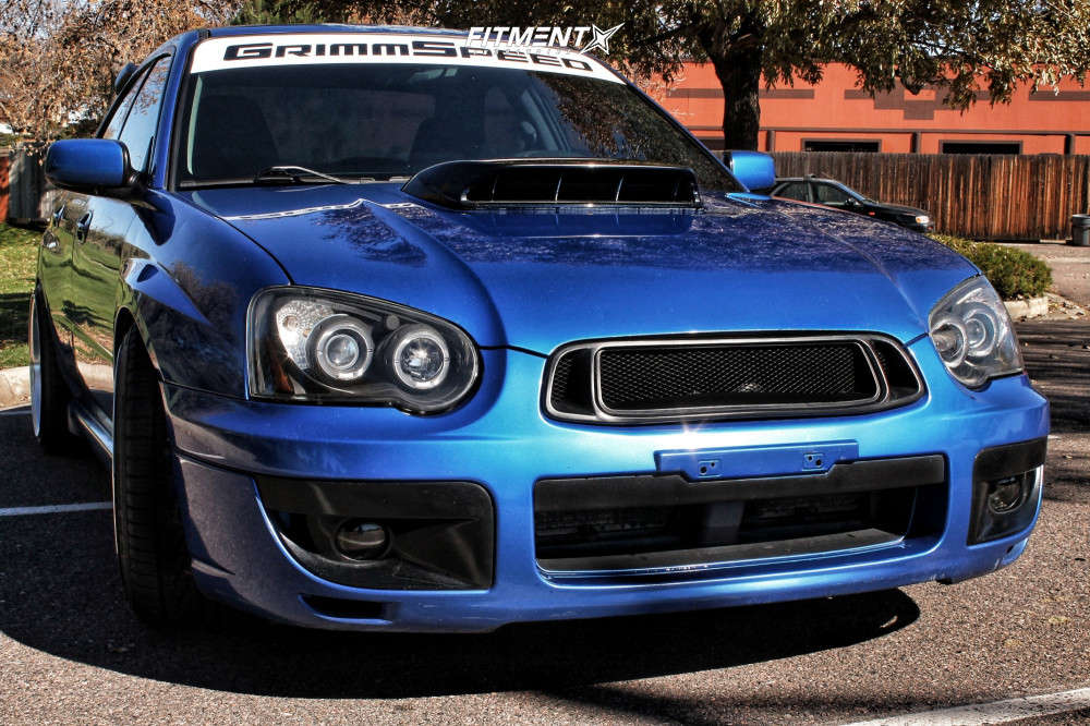 2005 Subaru WRX Base with 18x9.5 ESR Sr06 and Sumitomo 225x40 on ...