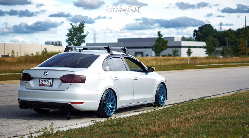 2012 Volkswagen Jetta GLI with 18x8.5 VMR V710 and Delinte 215x35 on ...