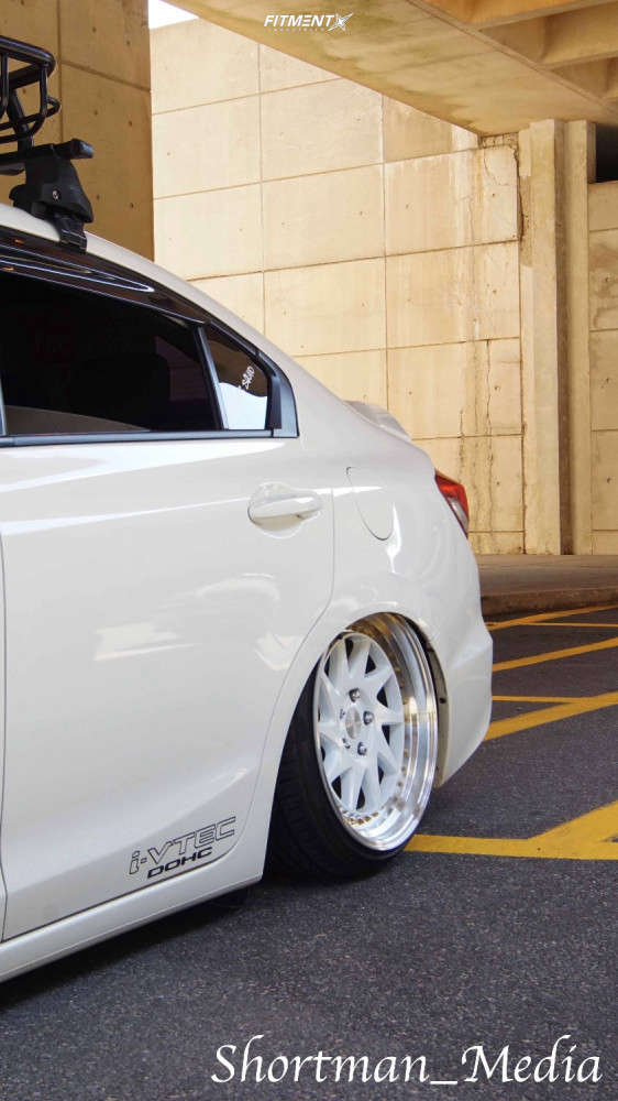 2015 Honda Civic Si with 18x9.5 ESR SR09 and Lexani 215x35 on Air ...