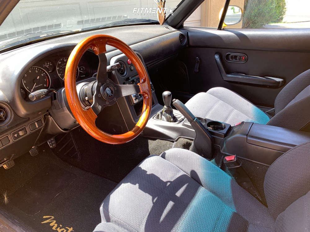 1992 Mazda MX-5 Miata Base with 15x7 949 Racing 6UL and Kumho 205x50 on ...