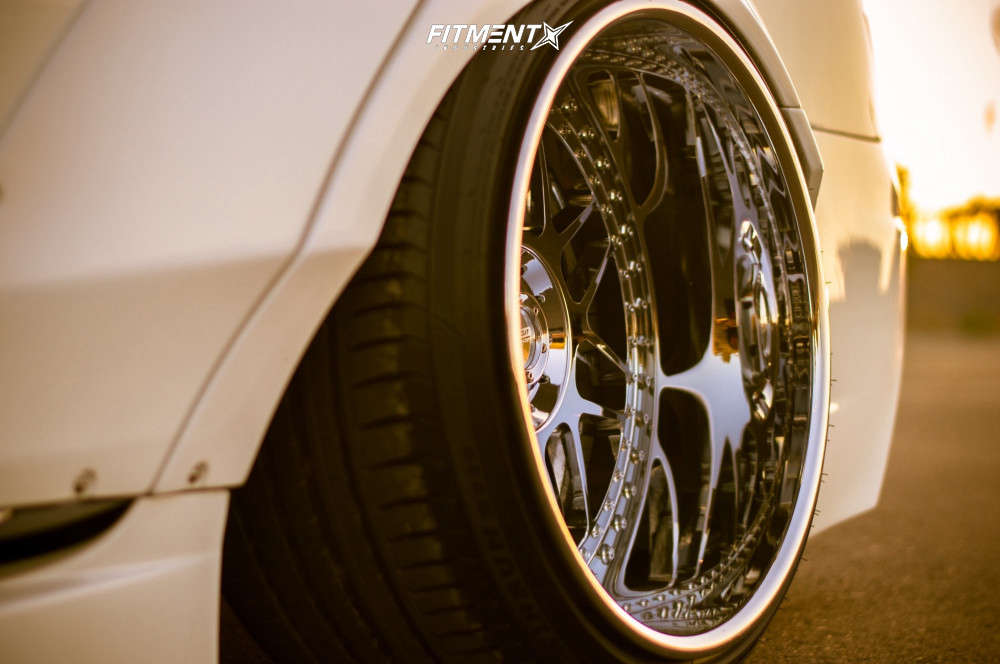 2010 Lexus GS350 Base with 19x12.5 Work Racing Hart C2 and Accelera ...