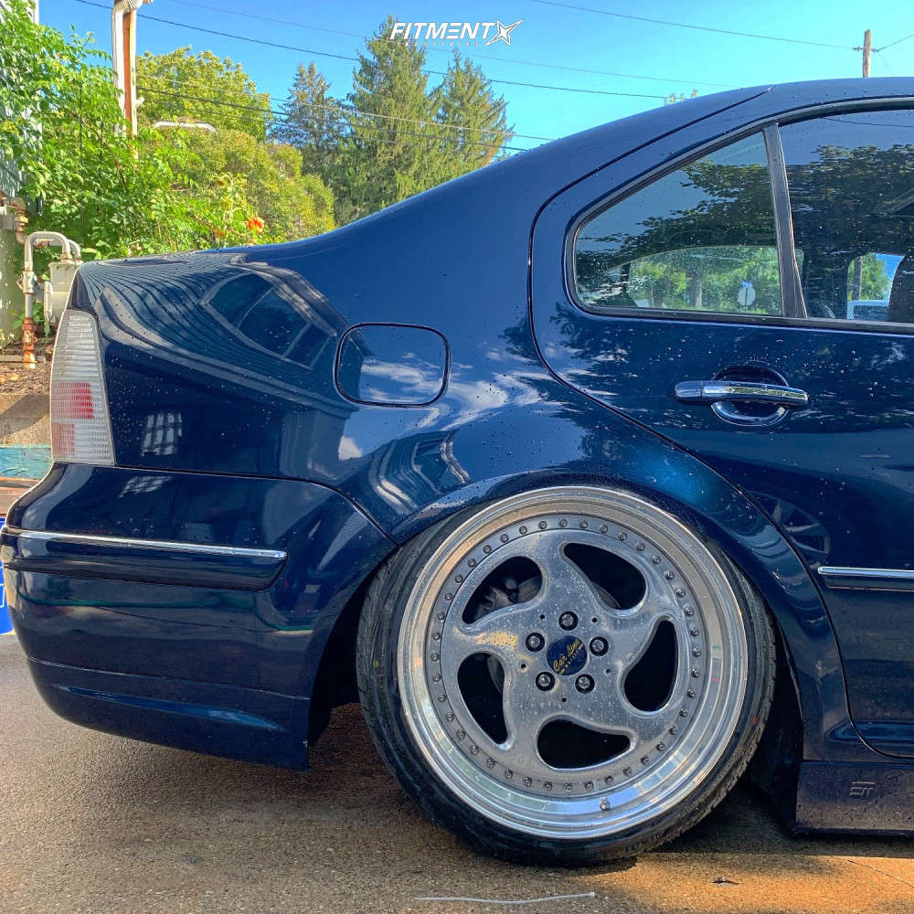 2002 Volkswagen Jetta GLX with 18x8.5 Carline Cm6 and Nankang 205x40 on ...