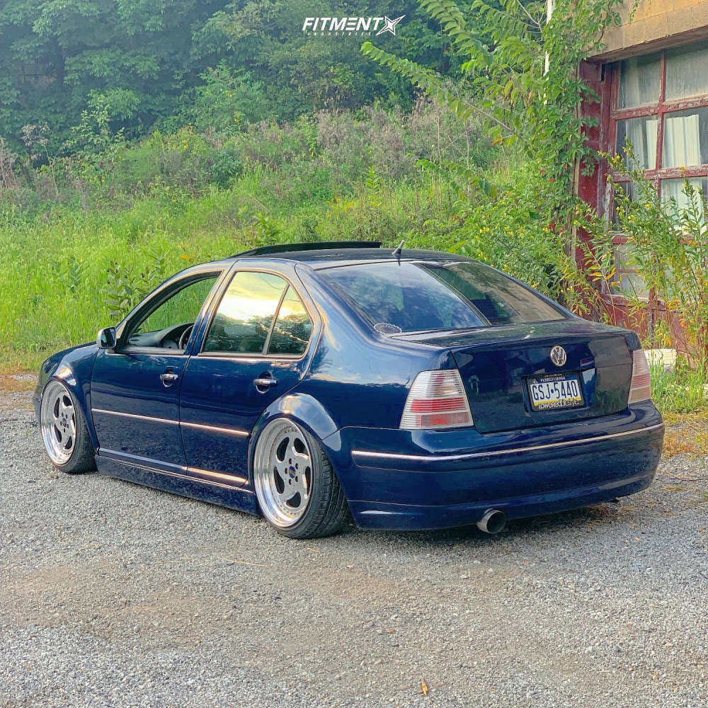 2002 Volkswagen Jetta GLX with 18x8.5 Carline Cm6 and Nankang 205x40 on ...