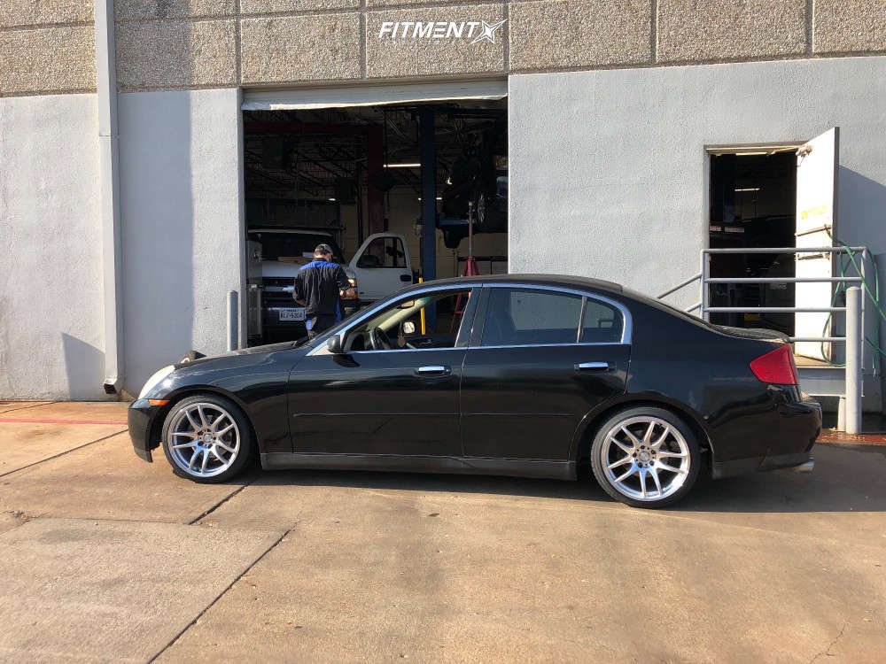 2003 INFINITI G35 Base with 18x9.5 ESR Sr08 and Ohtsu 225x40 on ...
