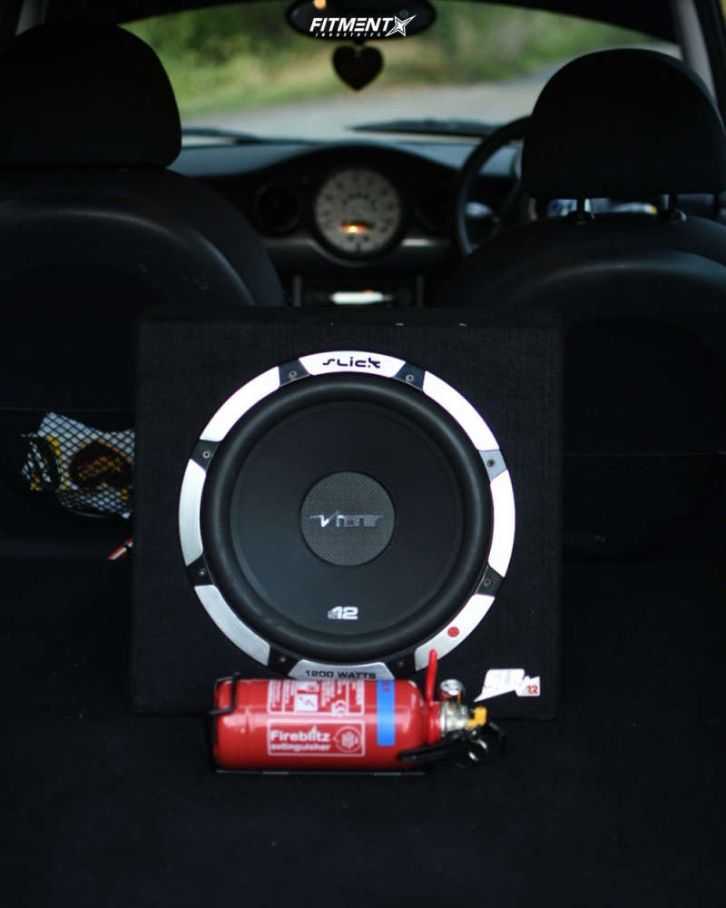 2005 Mini Cooper Base with 16x8 3SDM 0.05 and Falken 195x40 on ...