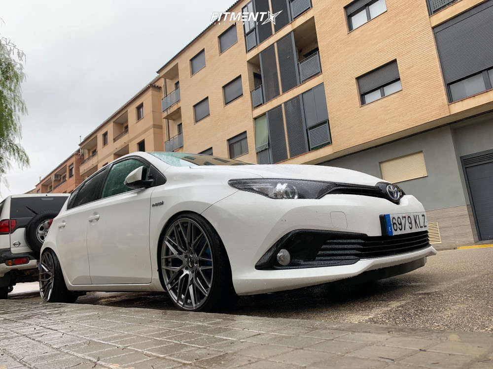 2018 Toyota Corolla IM Base with 19x8.5 Japan Racing Jr28 and Nankang ...