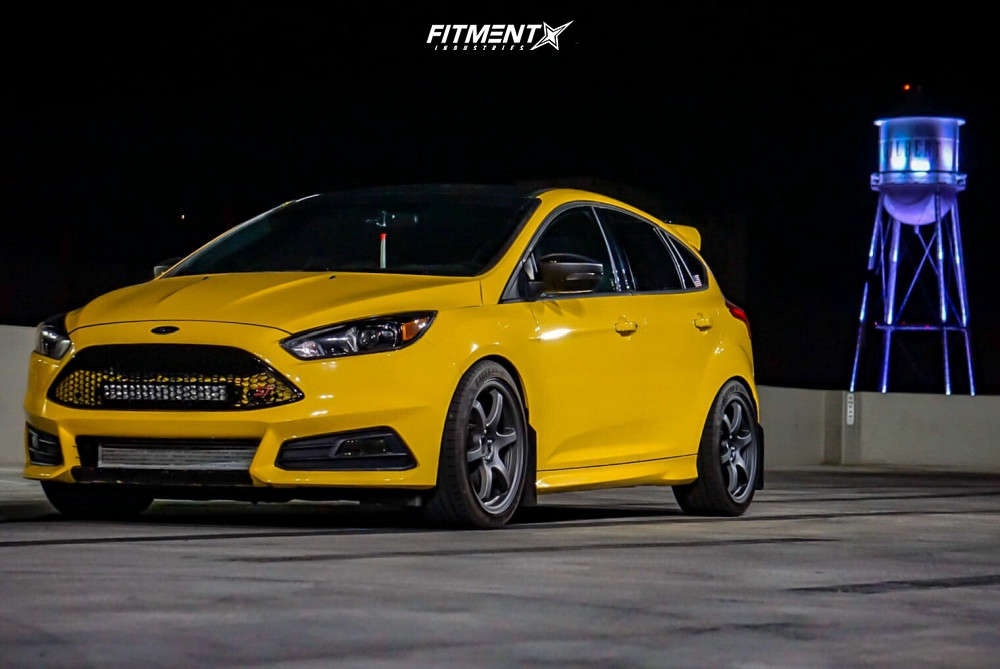 2018 Ford Focus ST with 18x8.5 Rays Engineering 57DR and Nitto 245x40 ...