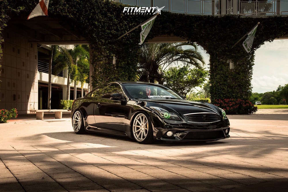 2013 INFINITI G37 Sport with 19x9.5 Ferrada FR4 and Achilles 225x35 on ...