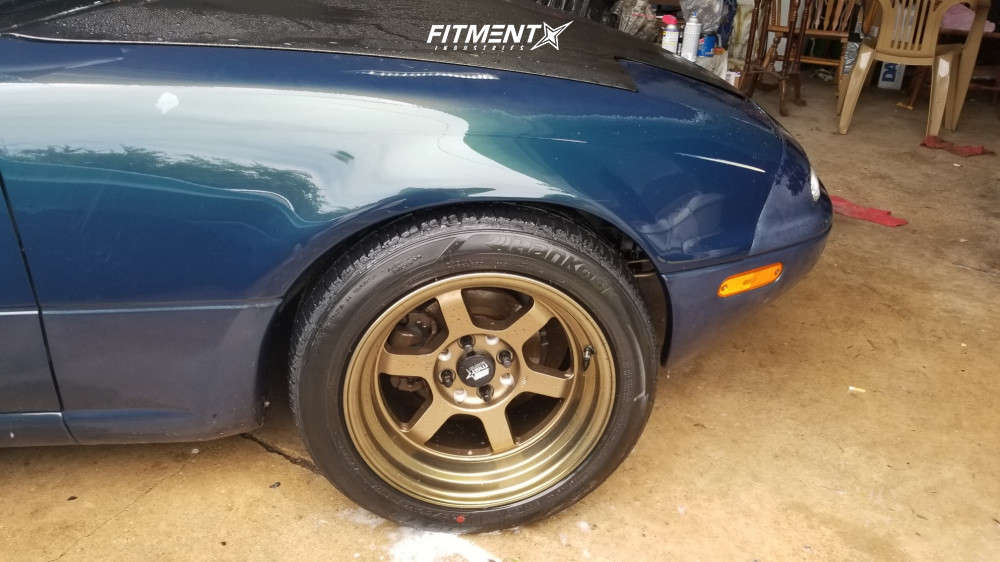 1995 Mazda MX-5 Miata Base with 15x8 MST Time Attack and Hankook 205x50 ...