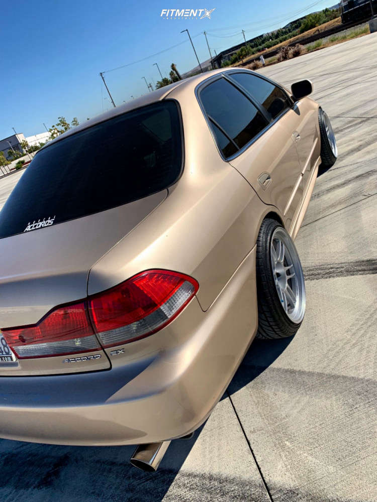 2002 Honda Accord EX with 18x9.5 Enkei RPF1 and Achilles 215x40 on Coilovers | 790621 | Fitment ...
