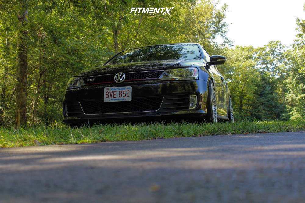 2015 Volkswagen Jetta GLI SE with 18x9.5 Rotiform Ind-t and Hankook ...
