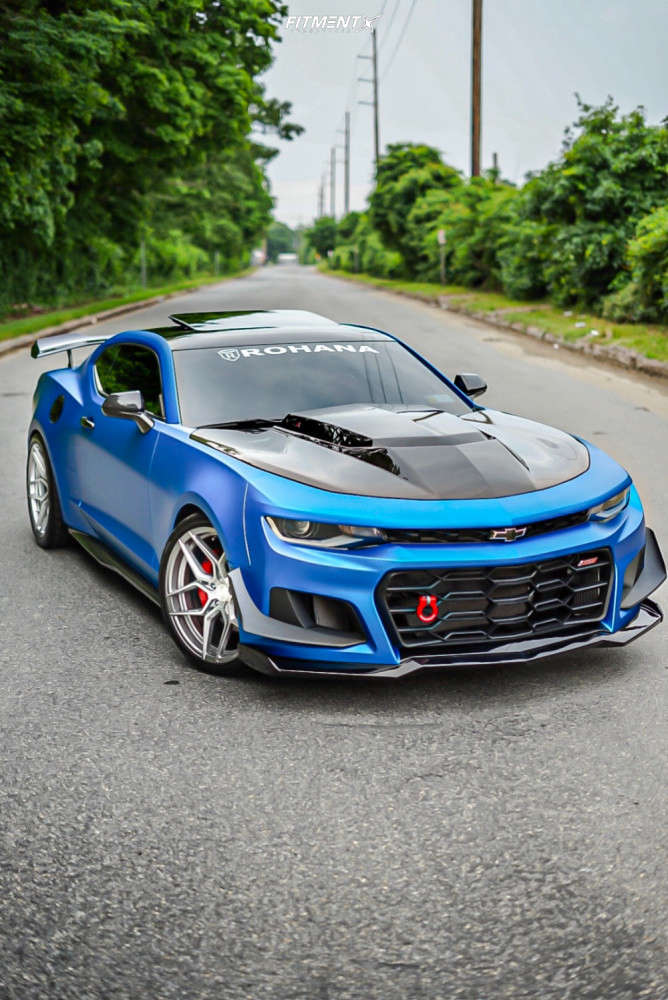2016 Chevrolet Camaro SS with 20x10 Rohana Rfx11 and Nitto 285x30 on ...